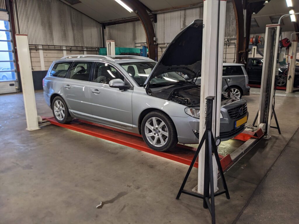 Volvo V60 koppeling vervangen - Auto ScheperAuto Scheper